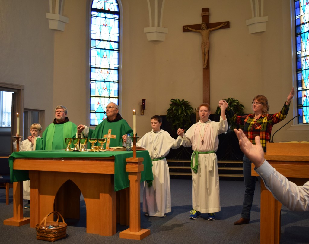 The Catholic Post Father Ric says love fuels the ‘action on Jackson’ at ...